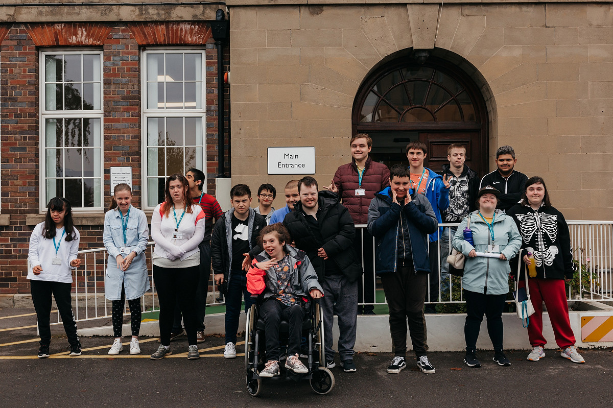 Deaf Trust celebrates Sign Language Week