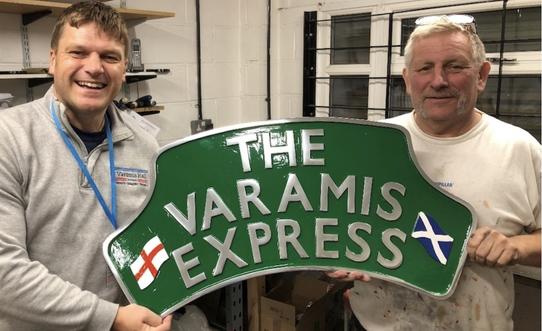 UK light logistics pioneers Varamis Rail lease first train